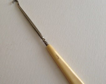 Antique Button Hook Ivory Acwalite Handle