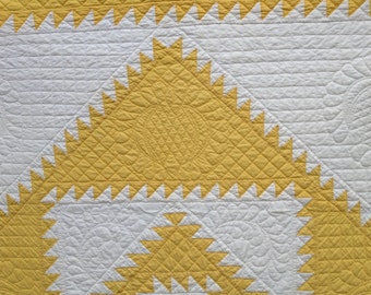 Popular items for mustard quilt on Etsy