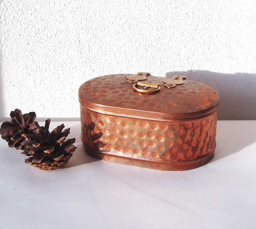 Copper Box, Rustic Oval Lidded Metal Jewelry Box from Sweden Hand ...