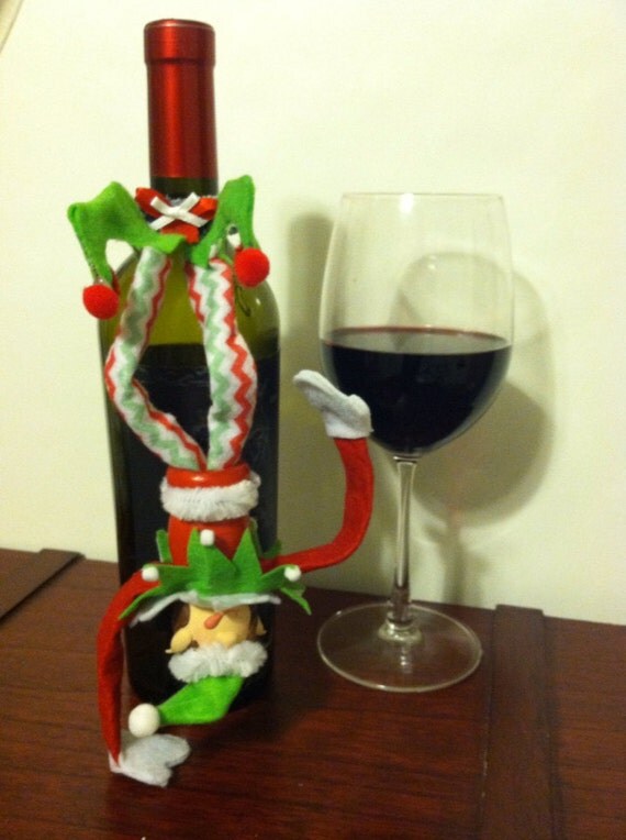 Elf 'N Drunk / elf Christmas wine by KrissiesKrafts on Etsy