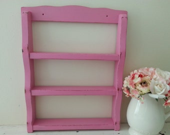 Charming Vintage Shabby Chic Spice Rack