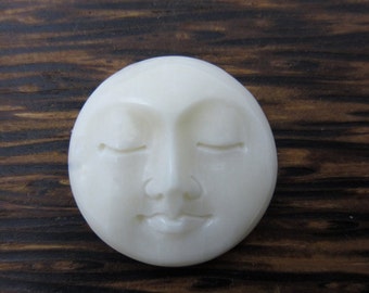 Hand carved face moon 30mm Buffalo bone carving by GERALDGEMS