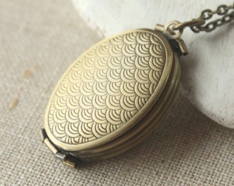 Gold locket necklace | Etsy