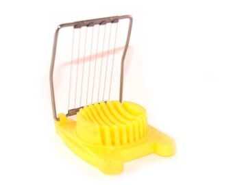 Vintage egg slicer | Etsy