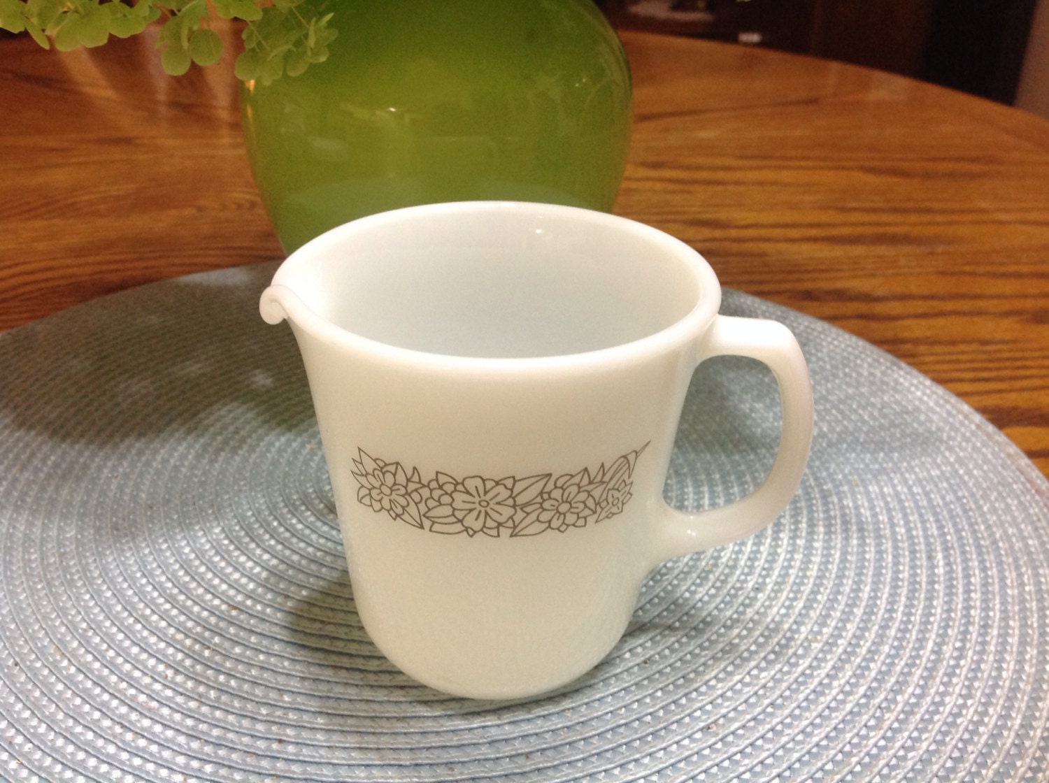 Vintage Pyrex Creamer Woodland Pattern – Haute Juice