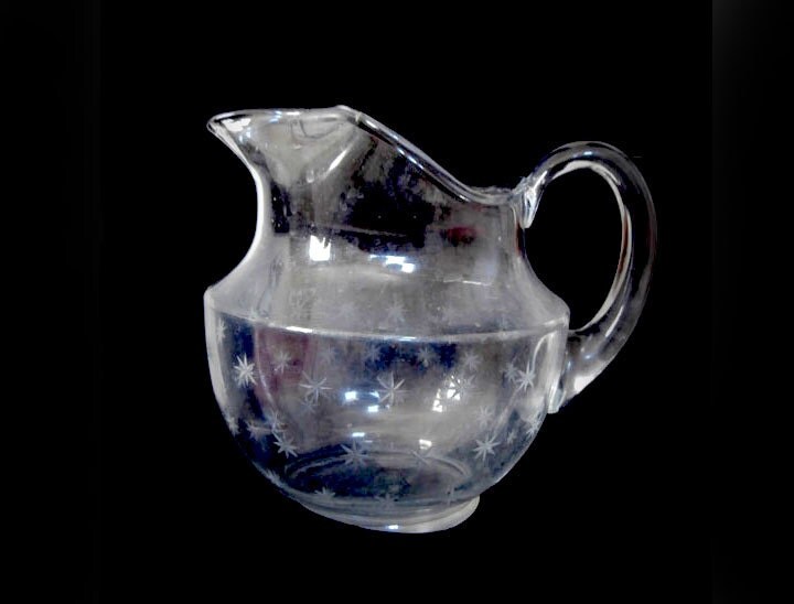 Mid Century Etched Star Glass Pitcher – Haute Juice