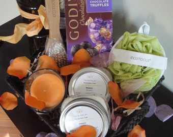 Popular items for pampering gift on Etsy