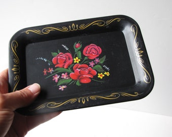 Popular items for small metal tray on Etsy