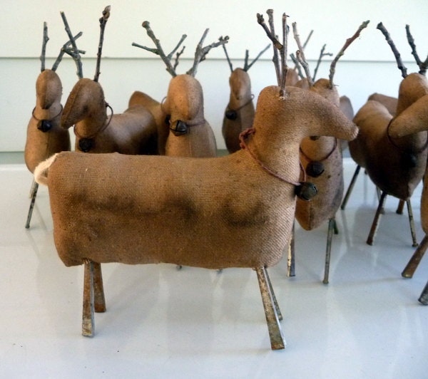 Primitive deer reindeer prim Christmas tuck bowl filler ornie