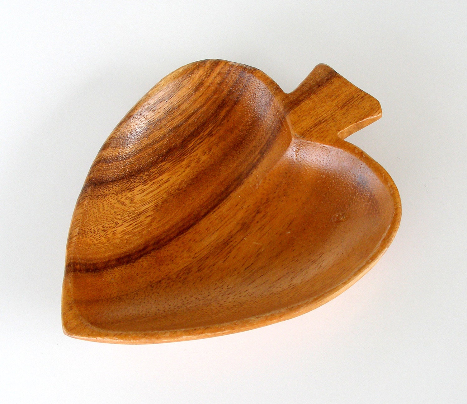 50% OFF 1960s RETRO Monkey Pod Serving Dish Hand Carved Wood Serving ...