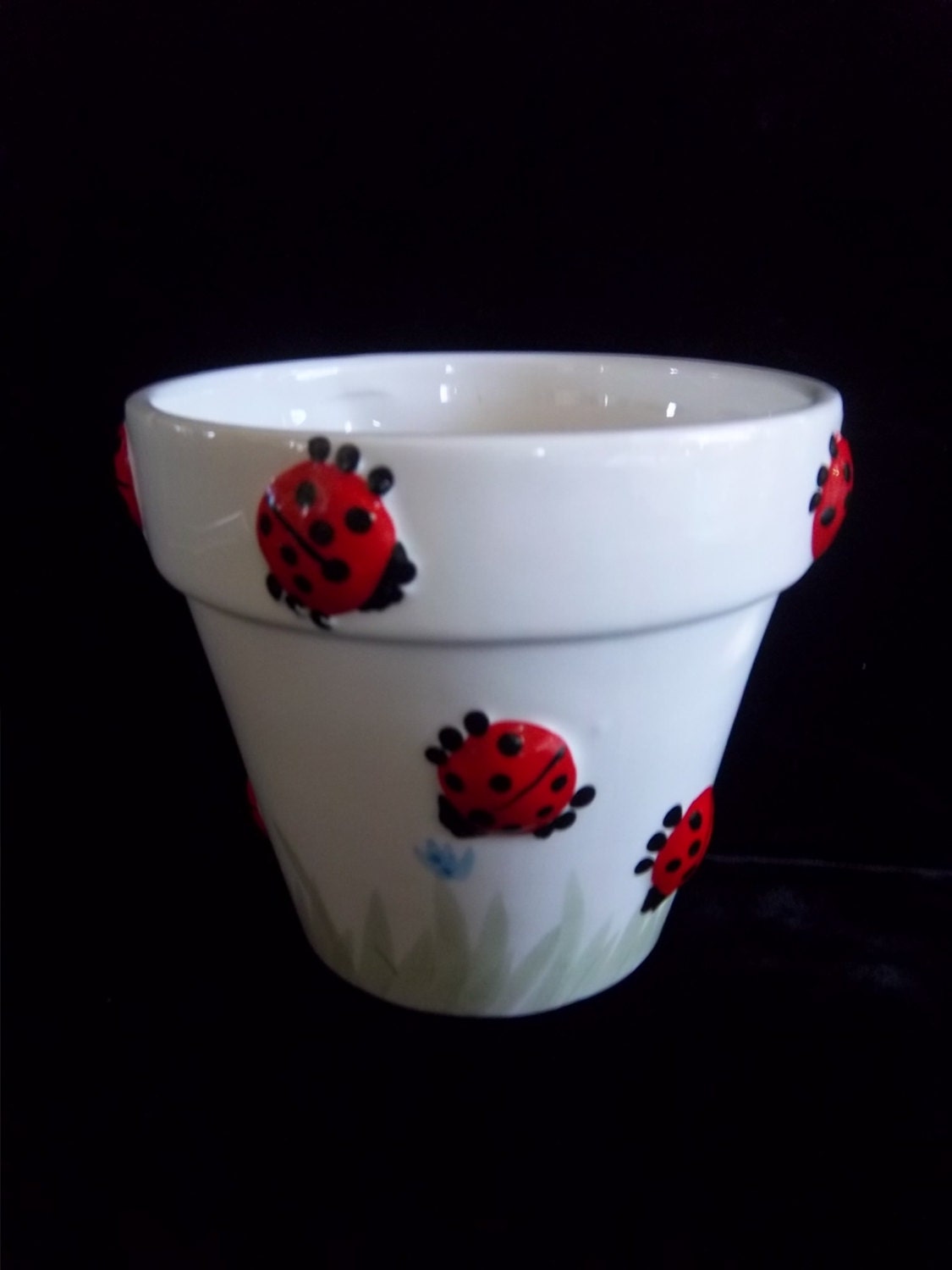 Ladybugs Raised Relief Design Pot Vintage Home by DayJahView