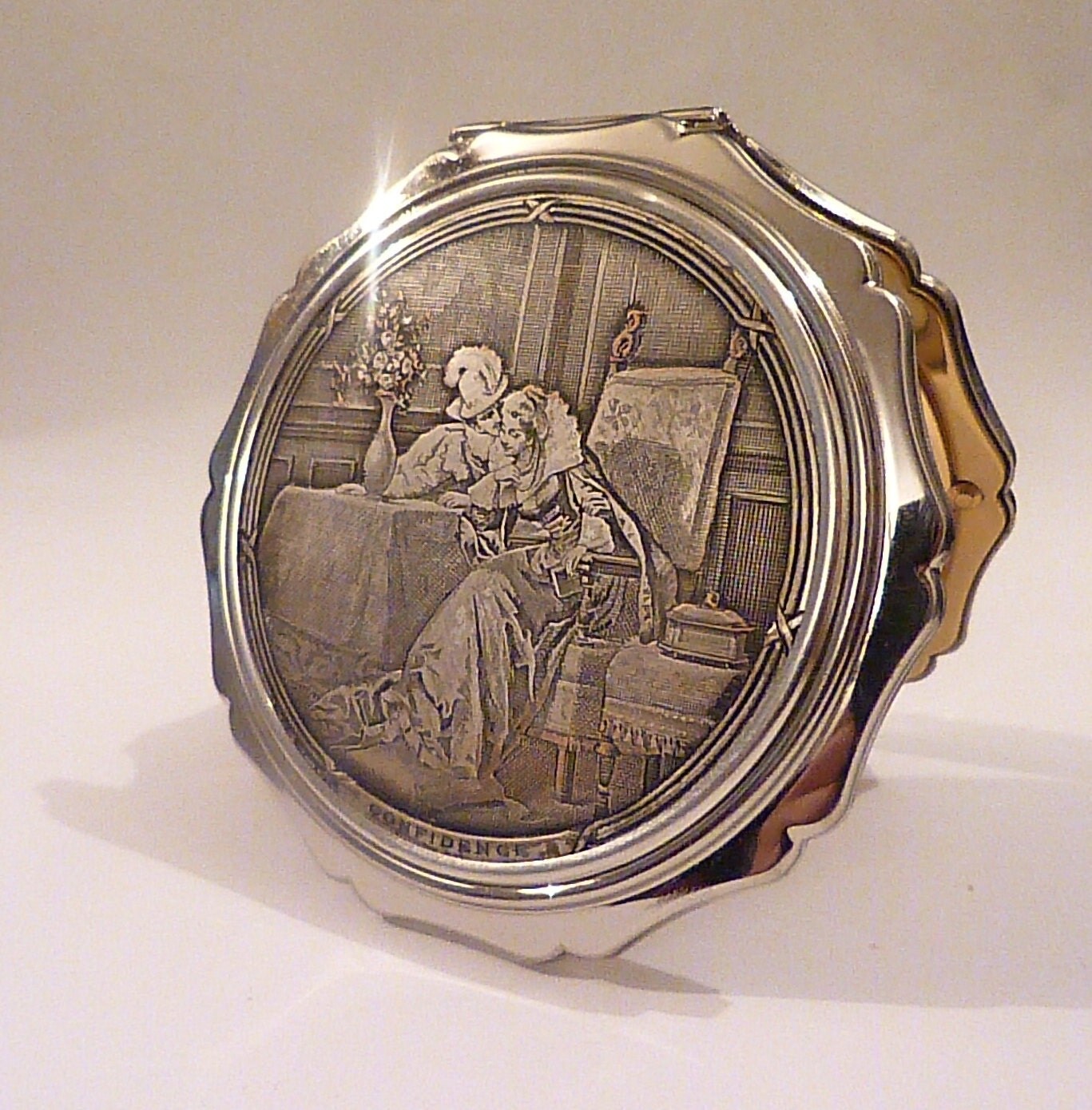 Rare silver plated UNUSED lithograph style Stratton powder compact ...
