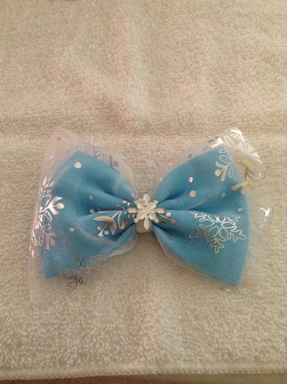 Items similar to Elsa frozen inspired bow on Etsy