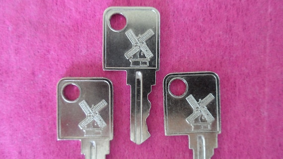Windmill Keys H29 Silver Tone Keys Supply for