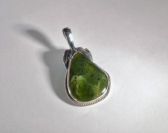 Popular items for alaskan jade on Etsy