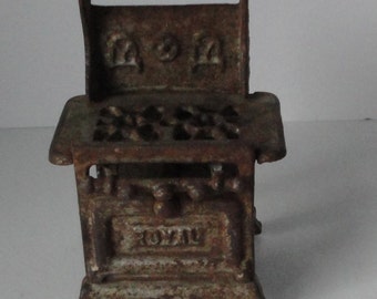 Popular items for miniature cast iron on Etsy