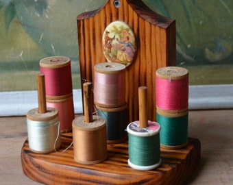 Popular items for Vintage wood spools on Etsy