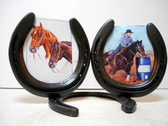 horseshoe picture frames