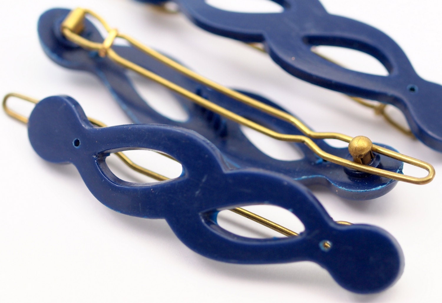 5 psc Vintage German Beads , Navy Blue luster plastic banana pony hair ...