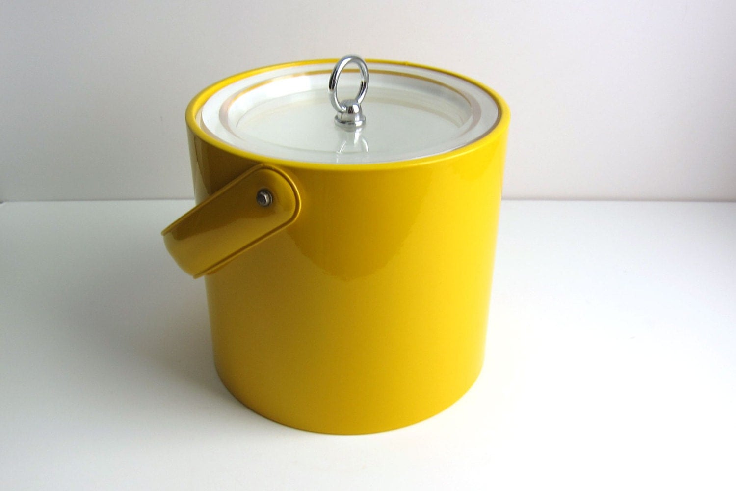 Vintage Georges Briard Ice Bucket – Yellow Vinyl – Haute Juice