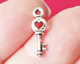 10 Basketball Hoop Charms 20x15x5mm Hole 2mm ITEM:H1