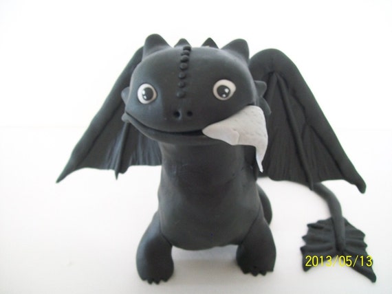 Dragon Cake Topper Toothless by FondantFads on Etsy