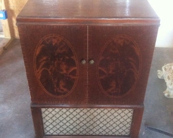 1950 RCA Victor tv cabinet repurposed upcycled vintage to be customized ...