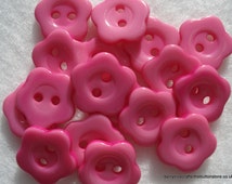 Popular items for flower shape buttons on Etsy