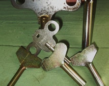 Popular items for wind up key on Etsy