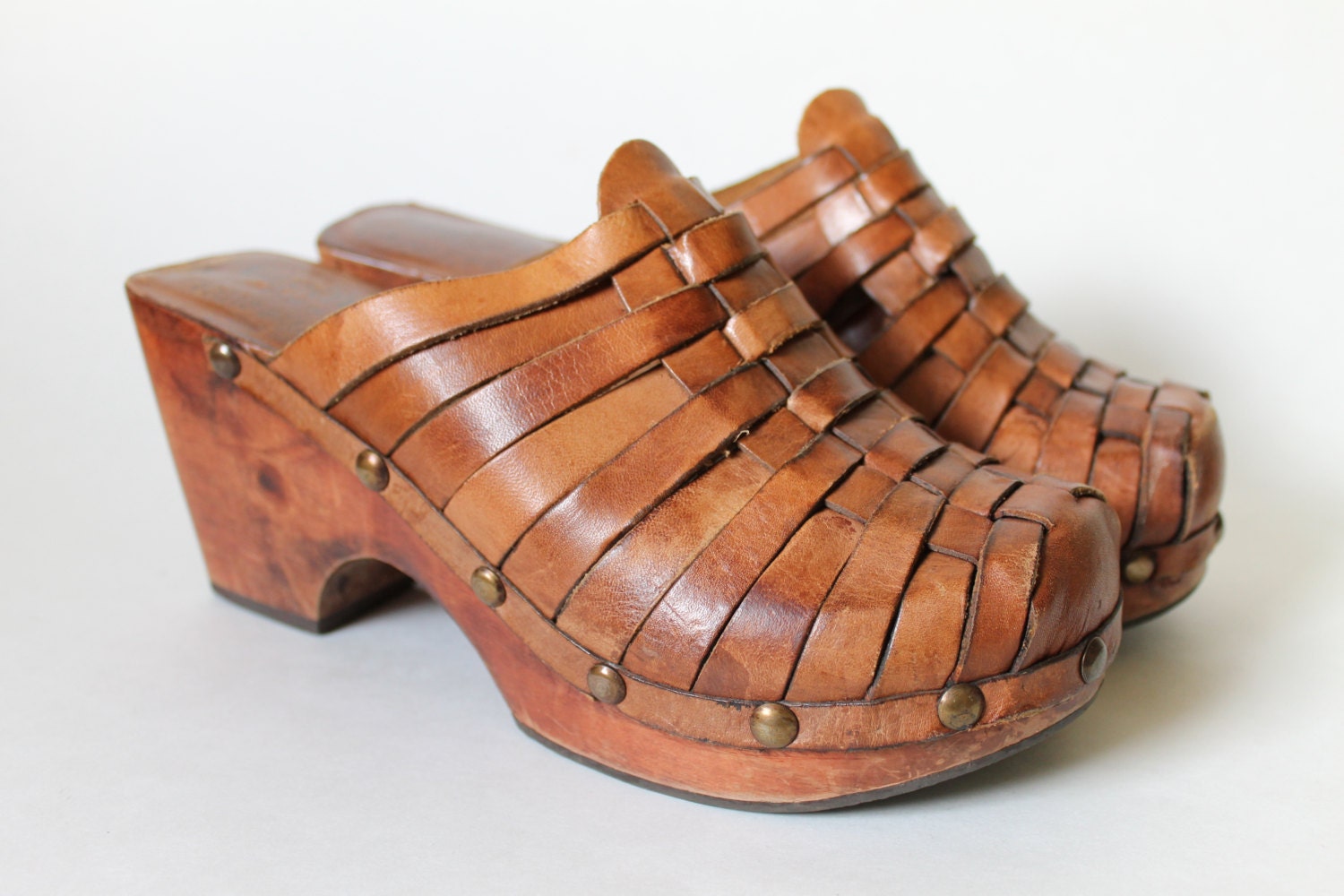 Amazing Vintage Clogs 1960s / 1970s size 7