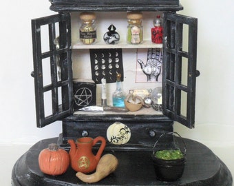 Popular items for gothic diorama on Etsy