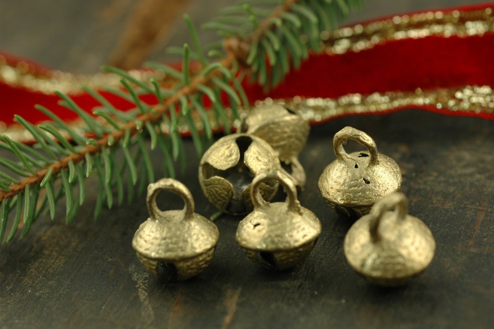 Medium Nepali Jingle: Brass Bells with Clapper Nepal