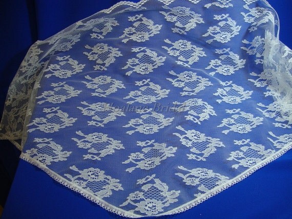 Lace Scarf Triangle lace Mantilla white lace by Hoalanebridal