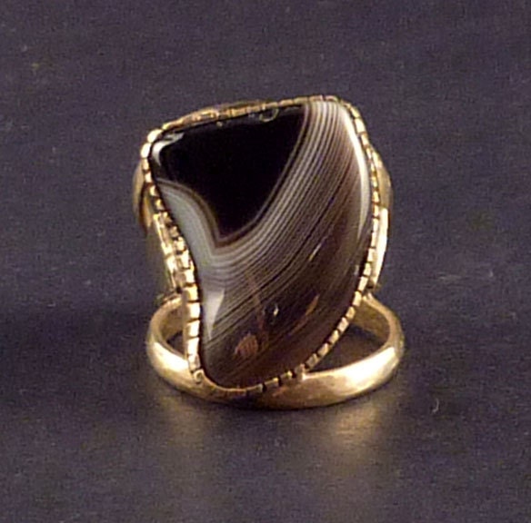Big stone agate and brass ring from India – jewellery from Gujarat ...