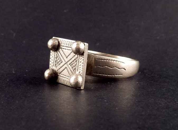 African tribal ring from the Sahel, african ring, ethnic ring, african ...