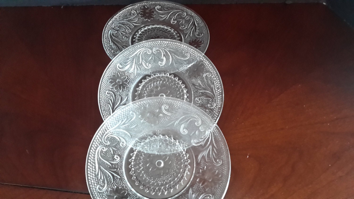 Three Anchor Hocking Sandwich Pattern Saucers, 40’s, Vintage – Haute Juice