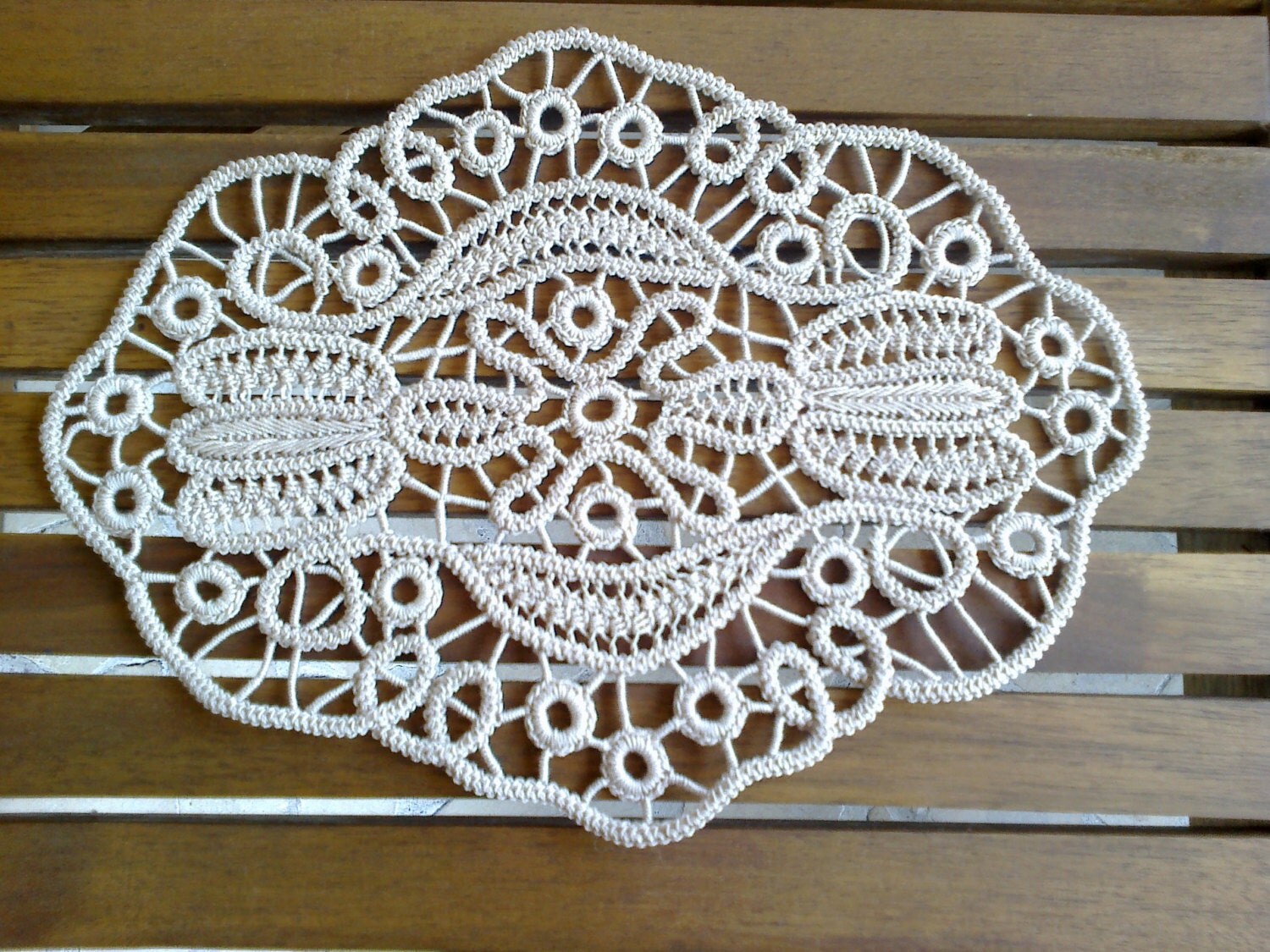 Small Traditional Romanian Macrame Table Cloth