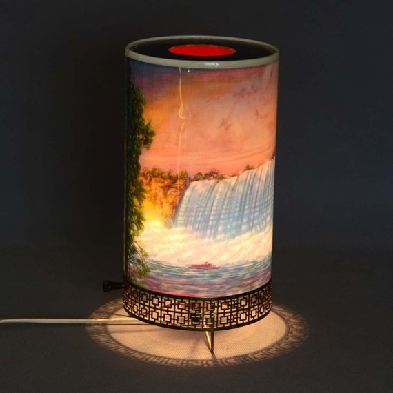 L. A. Goodman Niagara Falls Motion Lamp c. 1958