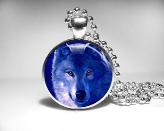 Blue Wolf necklace. Wolf pendant. Art jewelry pendants. Glass wolf ...