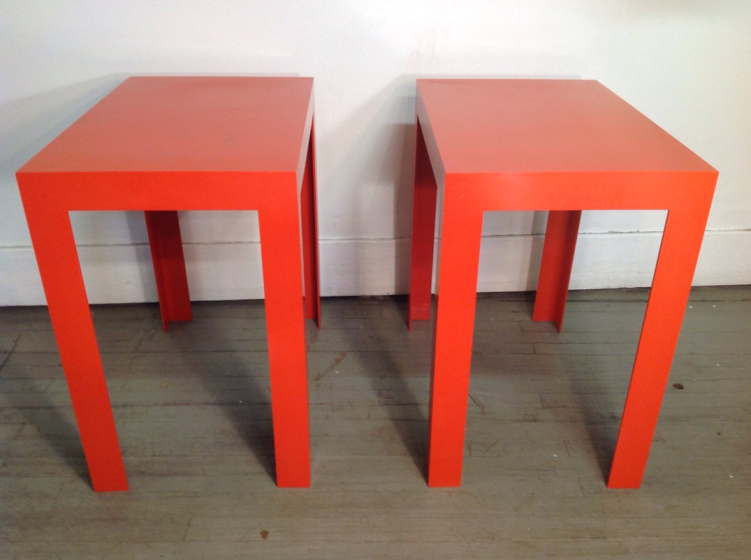 Orange SYROCO Parson Tables Dart Industries One Table Remains Available ...