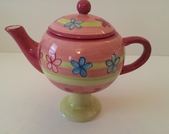 Godinger Ceramic Teapot on pedestal