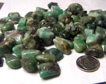 Raw emerald stone | Etsy