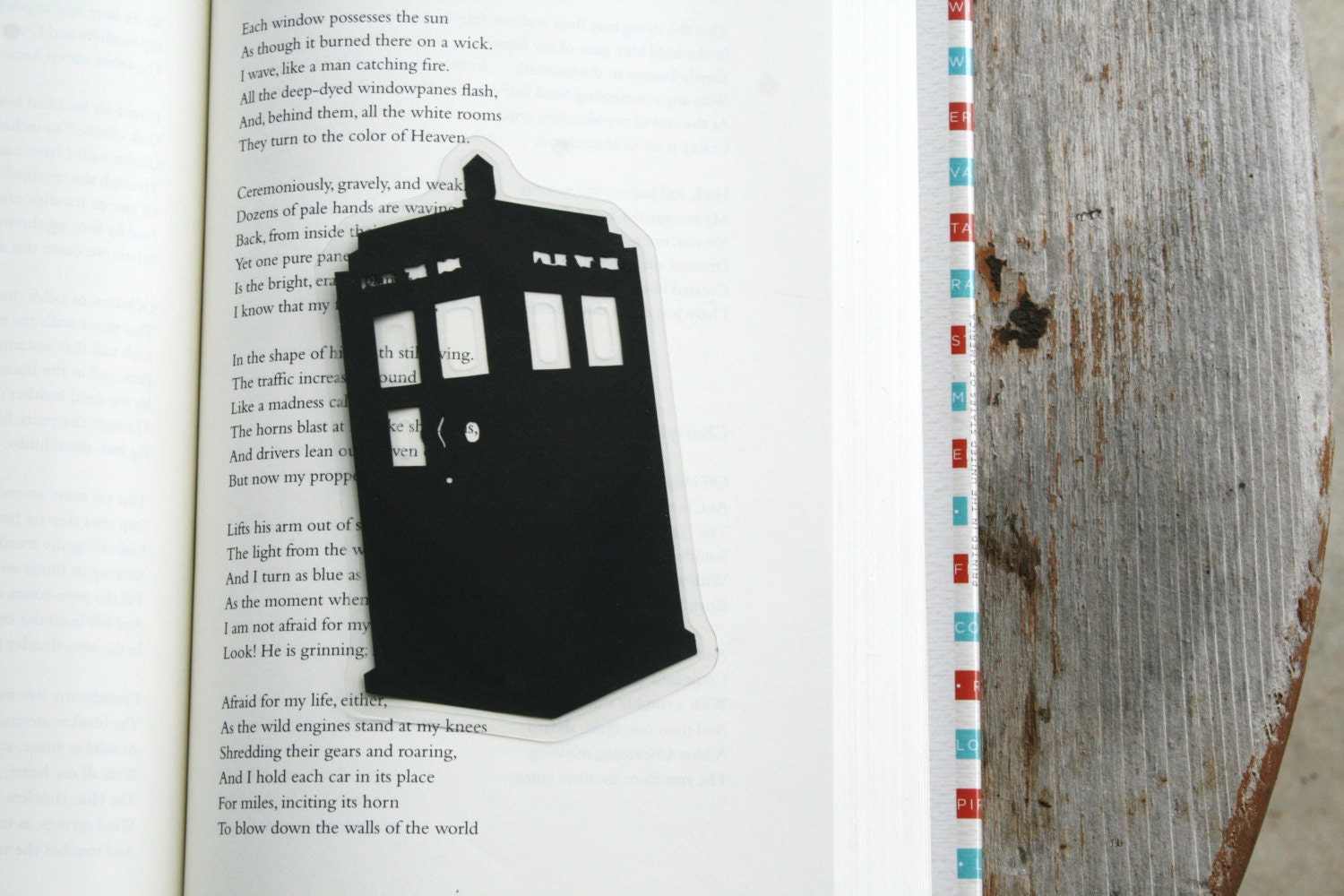 Doctor Who: The TARDIS Bookmark Hand-cut Silhouette Geek