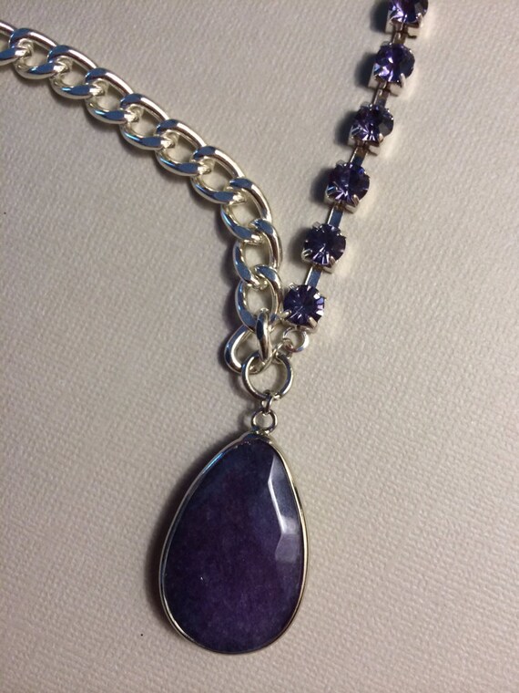 Purple stone/Rhinestone Necklace