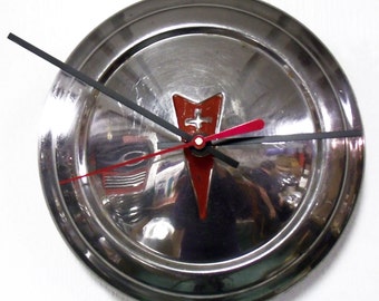 1951 1953 Chevrolet Hubcap Clock 1952 Chevy by StarlingInk