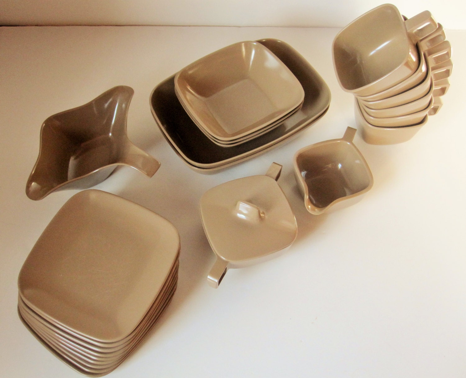 Mocha Brown 24 Piece Luncheon Set from Brookpark – Cups and Luncheon ...