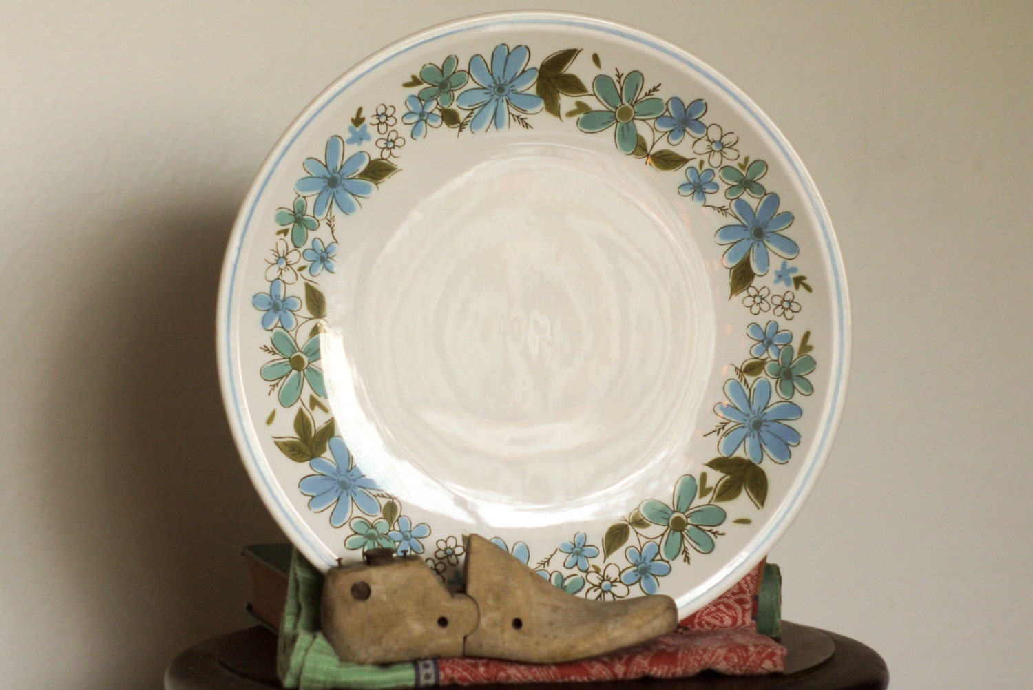 Vintage Mikasa Gigi pattern 12″ serving platter – Haute Juice