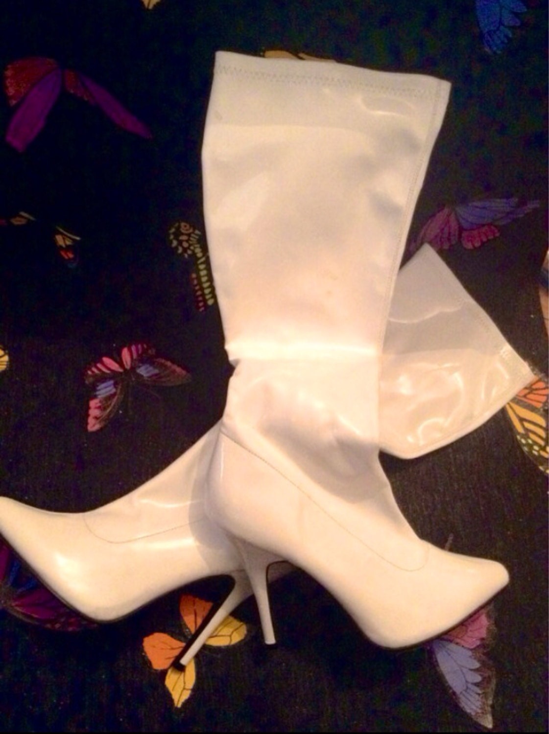 Vintage Ladies Long White PVC Boots – Sixties Style Fashion – Haute Juice