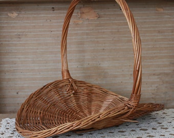 Popular items for flat basket on Etsy