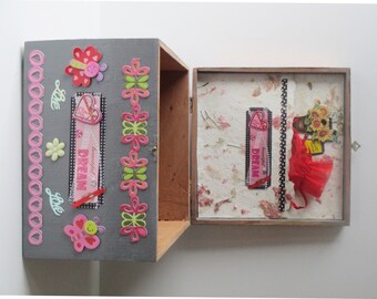 Popular items for girls treasure box on Etsy